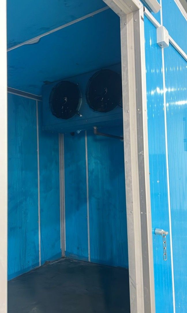 coldroom cleanroom Cold room, TV & Home Appliances, Kitchen Appliances ...