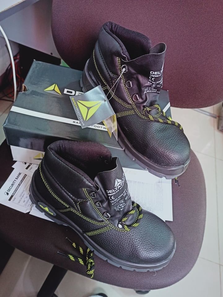 DELTA PLUS HIGH CUT, Commercial & Industrial, Construction & Building ...