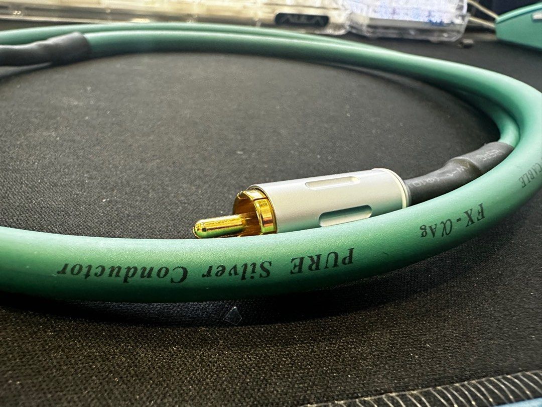 Furutech Pure Silver Conductor Alpha 1.0M Digital Coaxial Cable on ...