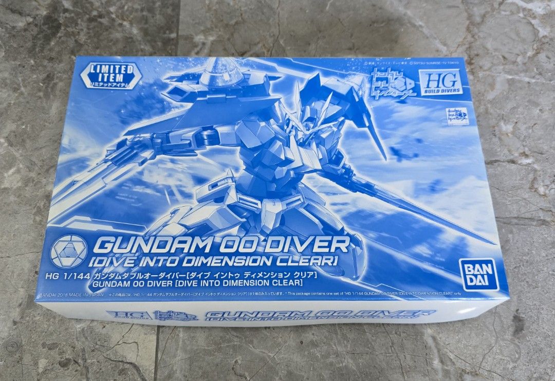 HG 1/144 Gundam 00 Diver (Dive into Dimension Clear), Hobbies & Toys, Toys & Games on Carousell