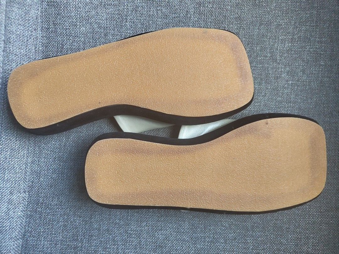 Kendra Pearl Platform Sandals, Women's Fashion, Footwear, Slippers and ...