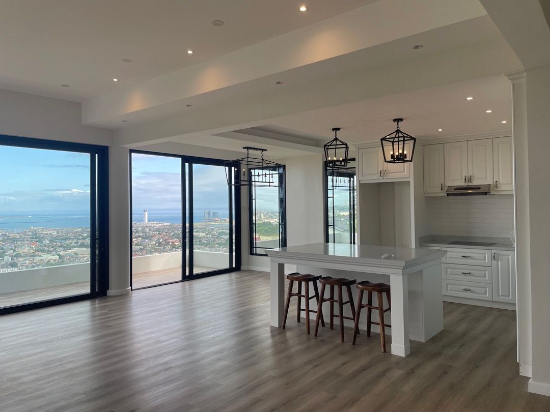 For Sale : Overlooking house and lot with a breathtaking view of Cebu ...