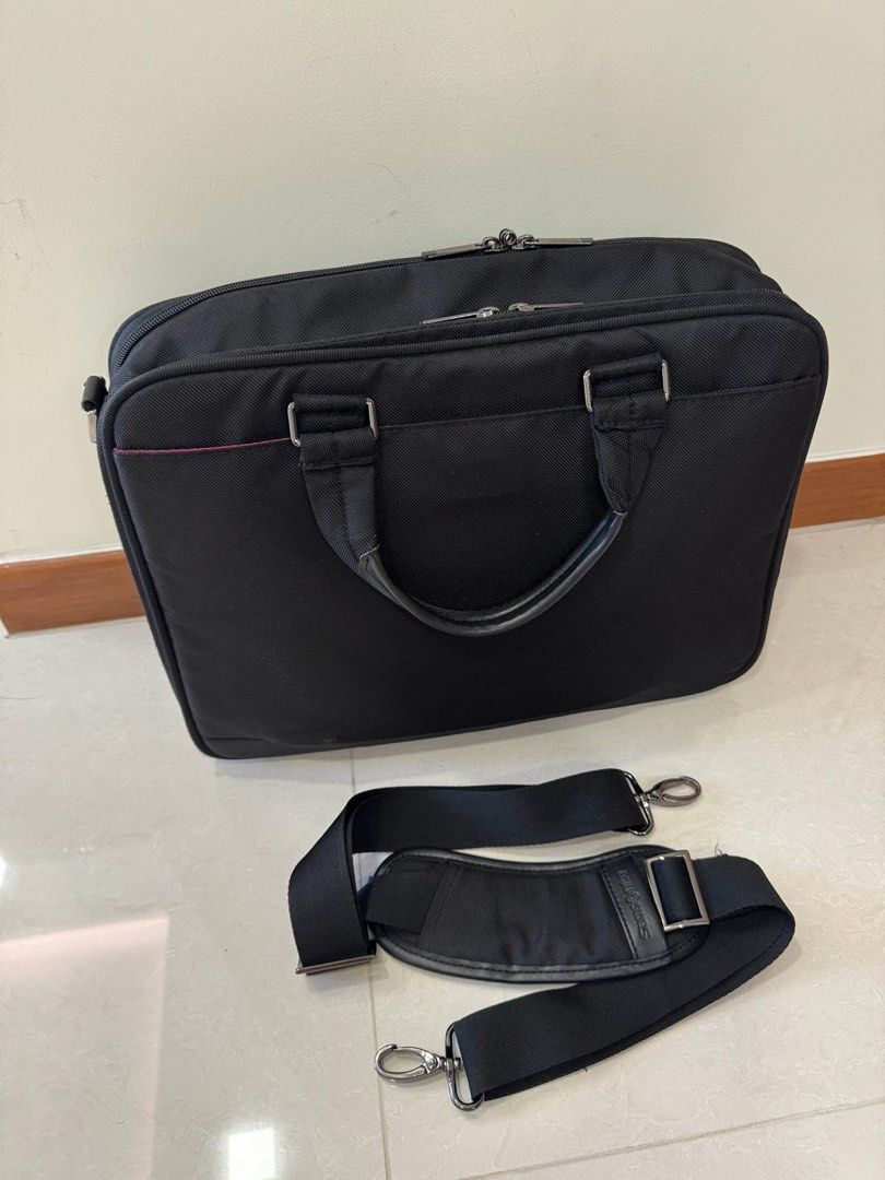 Samsonite Briefcase, Men's Fashion, Bags, Briefcases on Carousell