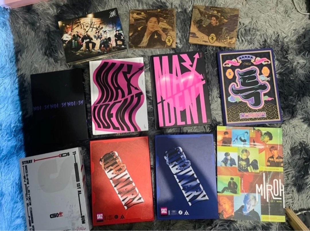 Stray Kids set (albums, photocards) Lee Know, IN, Hobbies & Toys ...