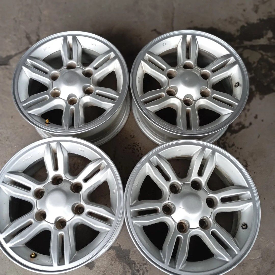 Velg Mobil oem original Isuzu panther Ls Touring, Aksesoris Mobil di ...
