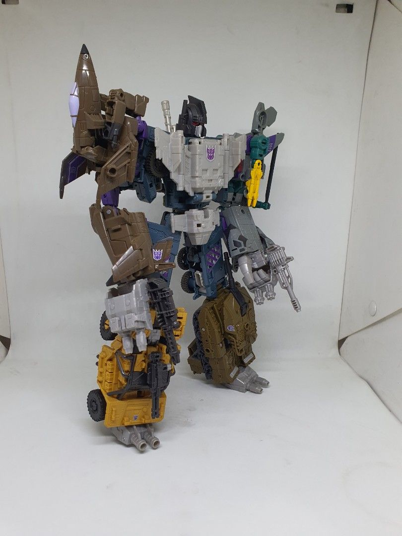 Bruticus transformers combiner wars hasbro, Toys & Collectibles, Mainan ...