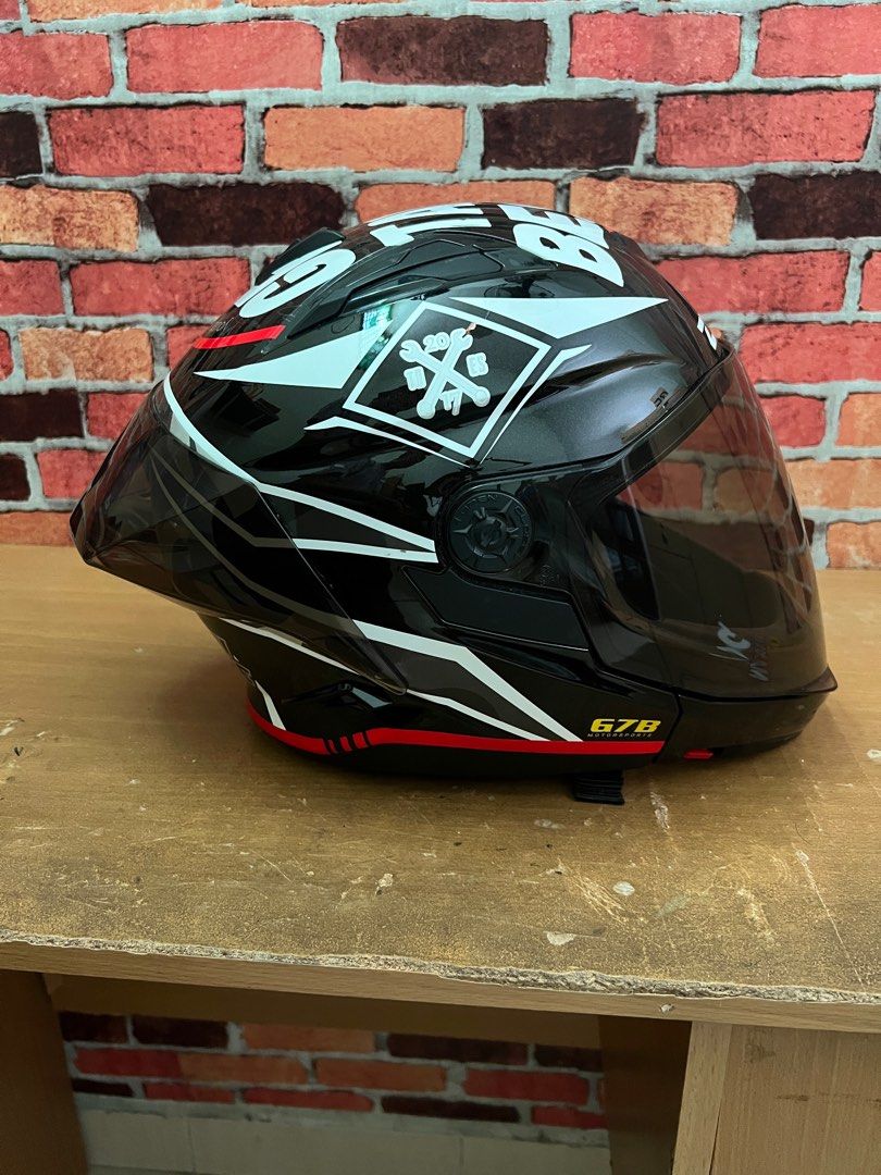 Helmet Zeus ZS-613 GTB special edition, Motorbikes on Carousell