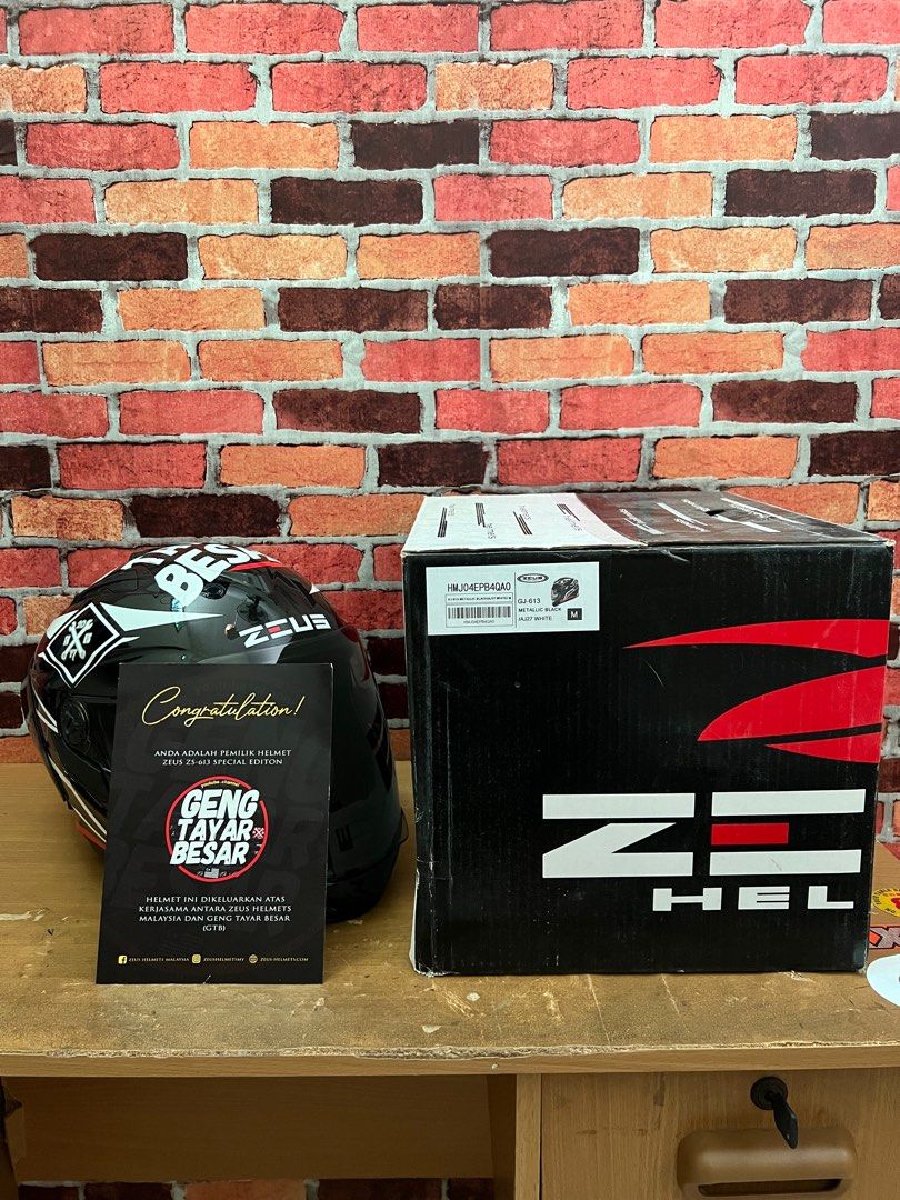 Helmet Zeus ZS-613 GTB special edition, Motorbikes on Carousell