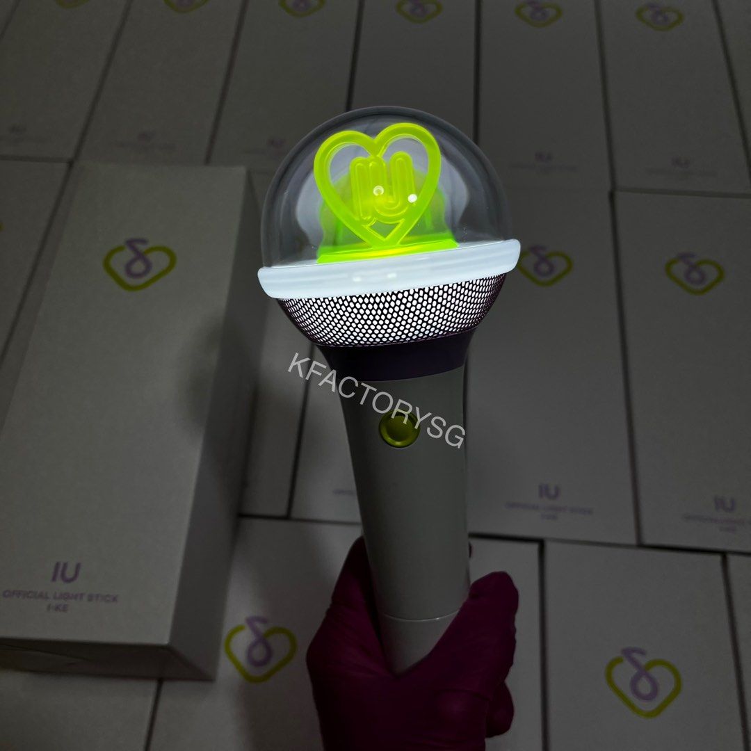 [CLOSED] IU OFFICIAL LIGHTSTICK VER 3 I-KE, Hobbies & Toys, Memorabilia ...