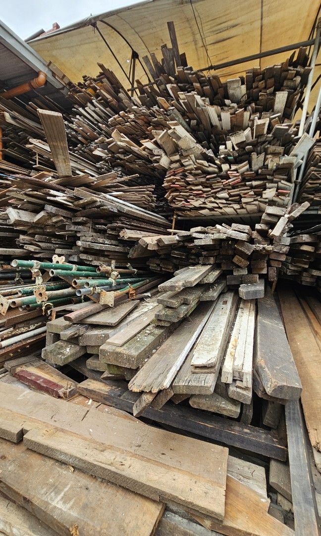 KAHOY galing sa Lumang Bahay HARDWOOD Yakal, Ipil, Apitong, Tanguile ...