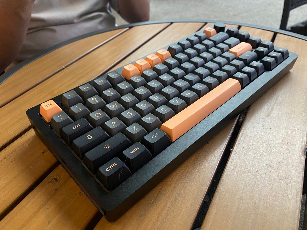 Monsgeek M1 Akko Black and Bronze Keycap, Computers & Tech, Parts ...