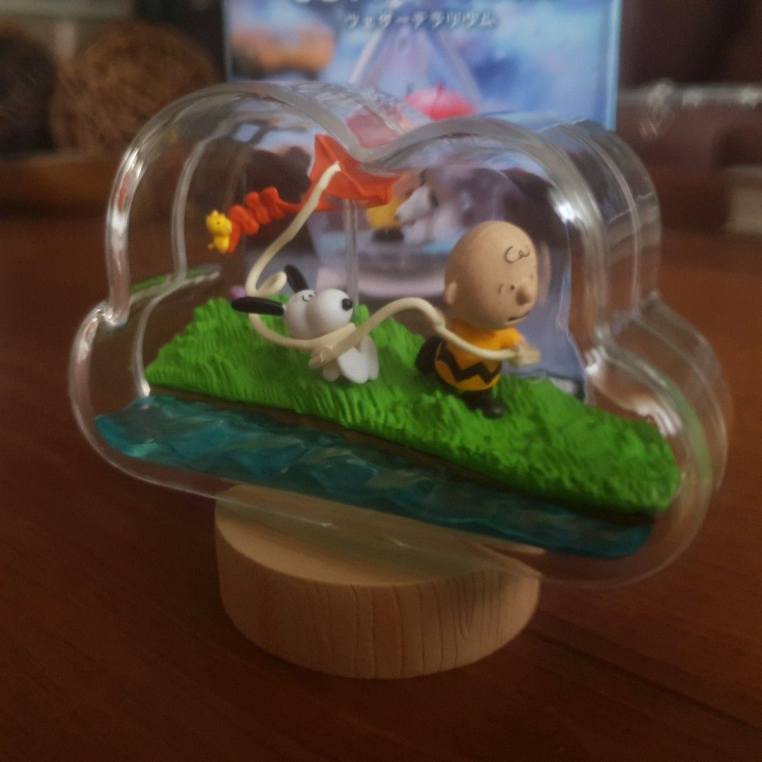 Peanuts Snoopy Charlie Brown Weather Terrarium Blind Box Figure (Cloud ...