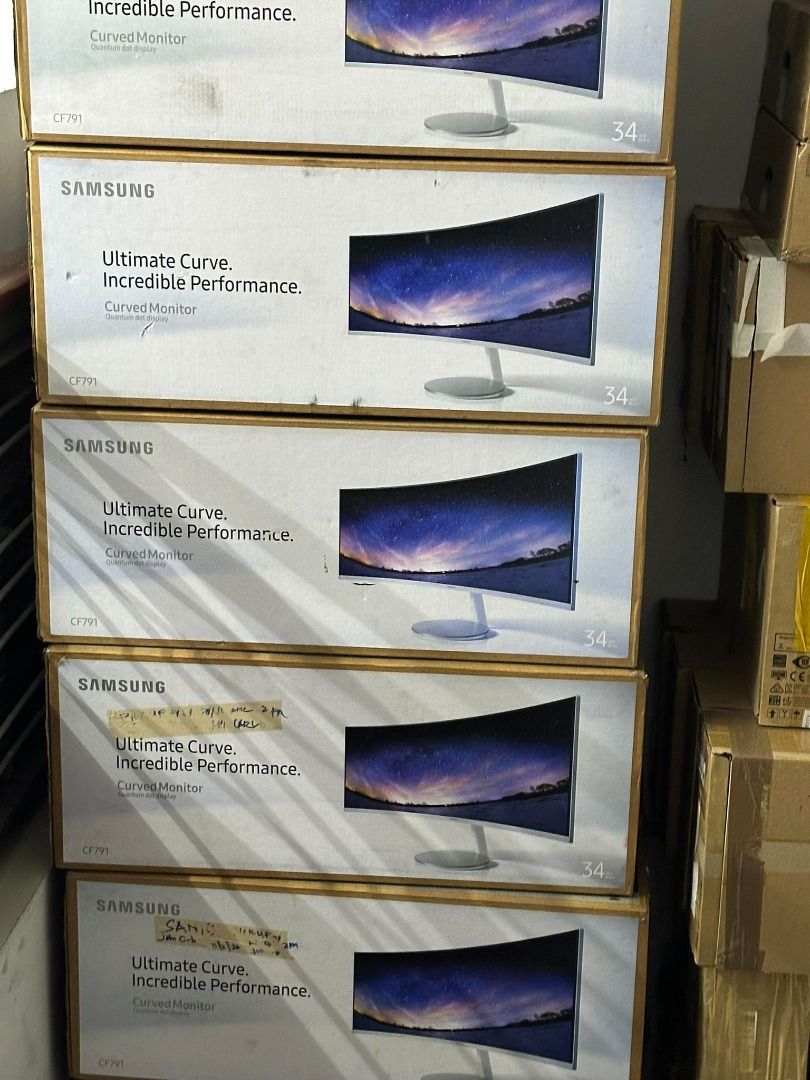 Samsung 34" CF791 Ips Curved Widescreen Monitor with cables and BOX ...