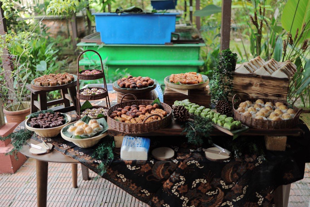 (SEWA) - DEKO DESSERT TABLE, Furniture & Home Living, Outdoor Furniture ...