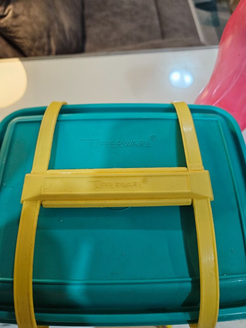 Tupperware Picnic Set, Furniture & Home Living, Kitchenware & Tableware ...