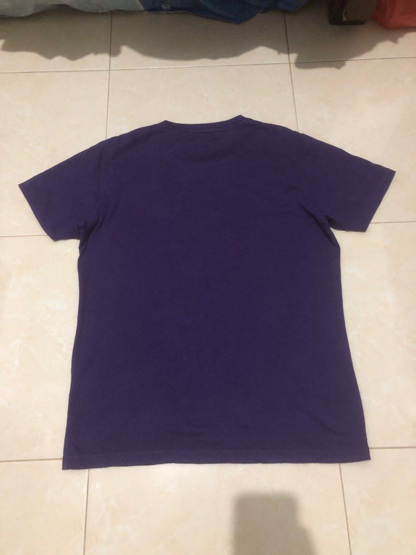 Uniqlo UT x Evangelion Kaos Uniqlo ungu bergambar Eva-01 dari anime ...