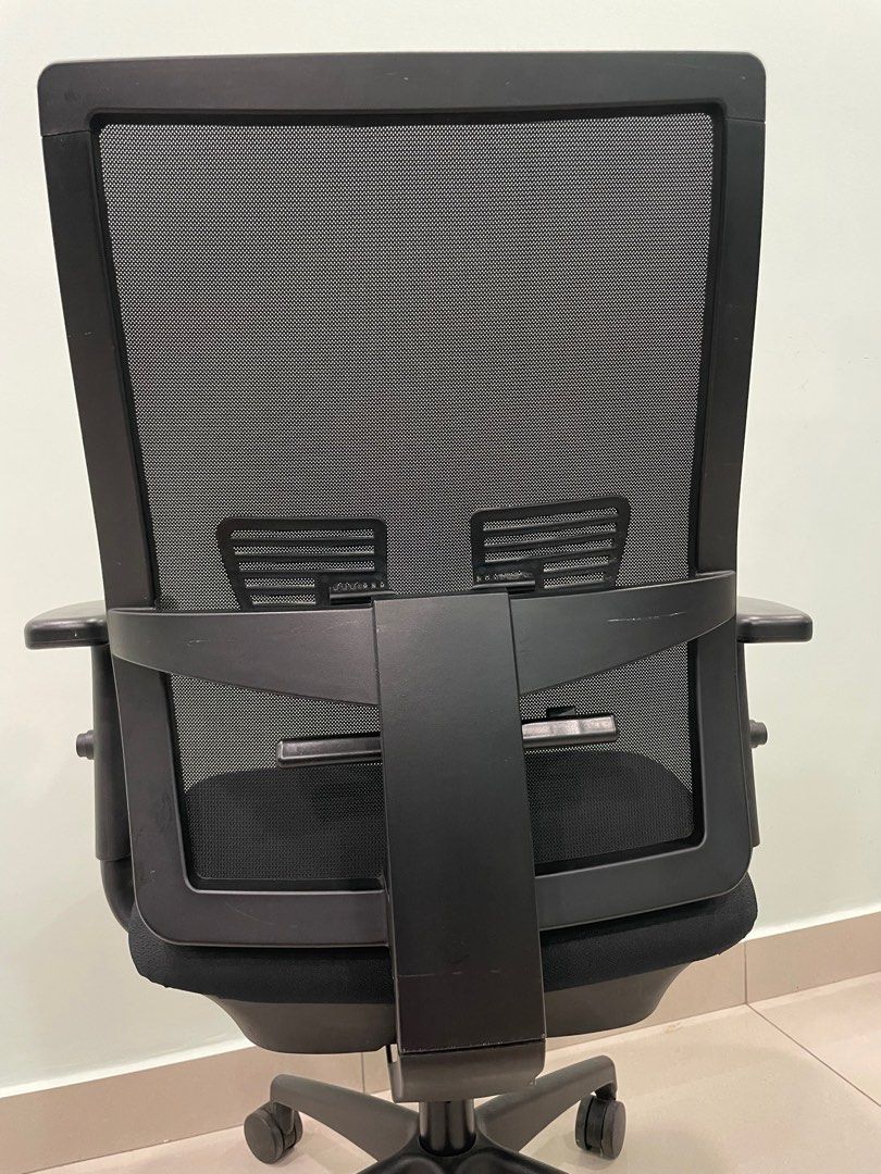 WFH office chair, Furniture & Home Living, Furniture, Chairs on Carousell