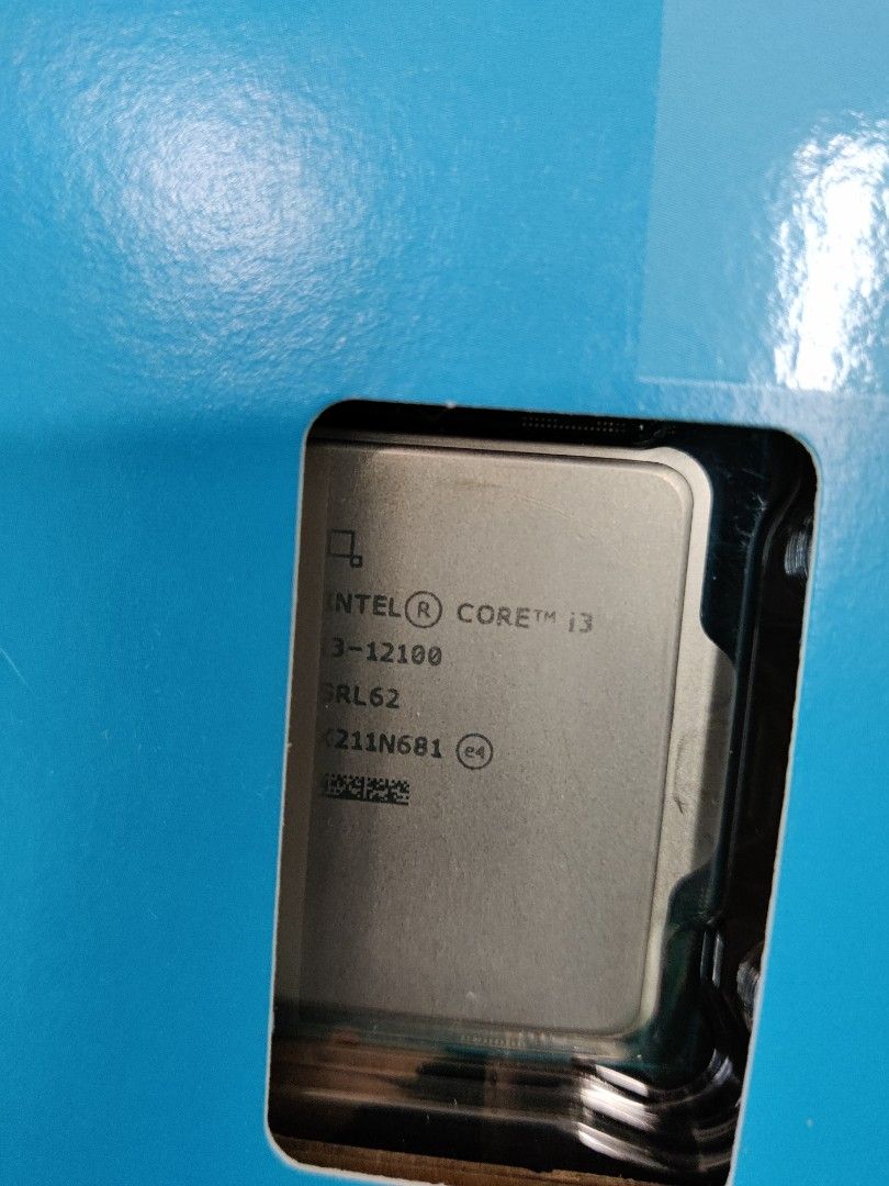 Intel 第12代 Core i3-12100 4核8緒 處理器, 電腦及科技產品, 電腦在旋轉拍賣