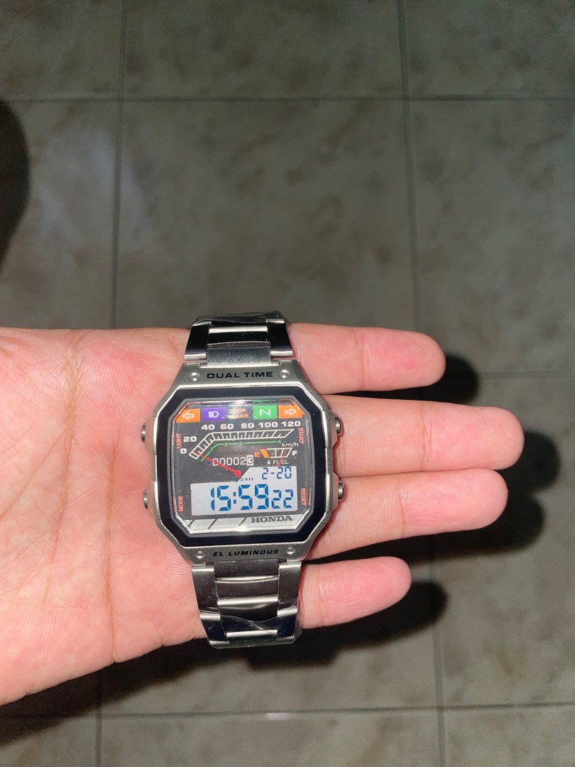 Custom Casio x Honda, Men's Fashion, Watches & Accessories, Watches on Carousell