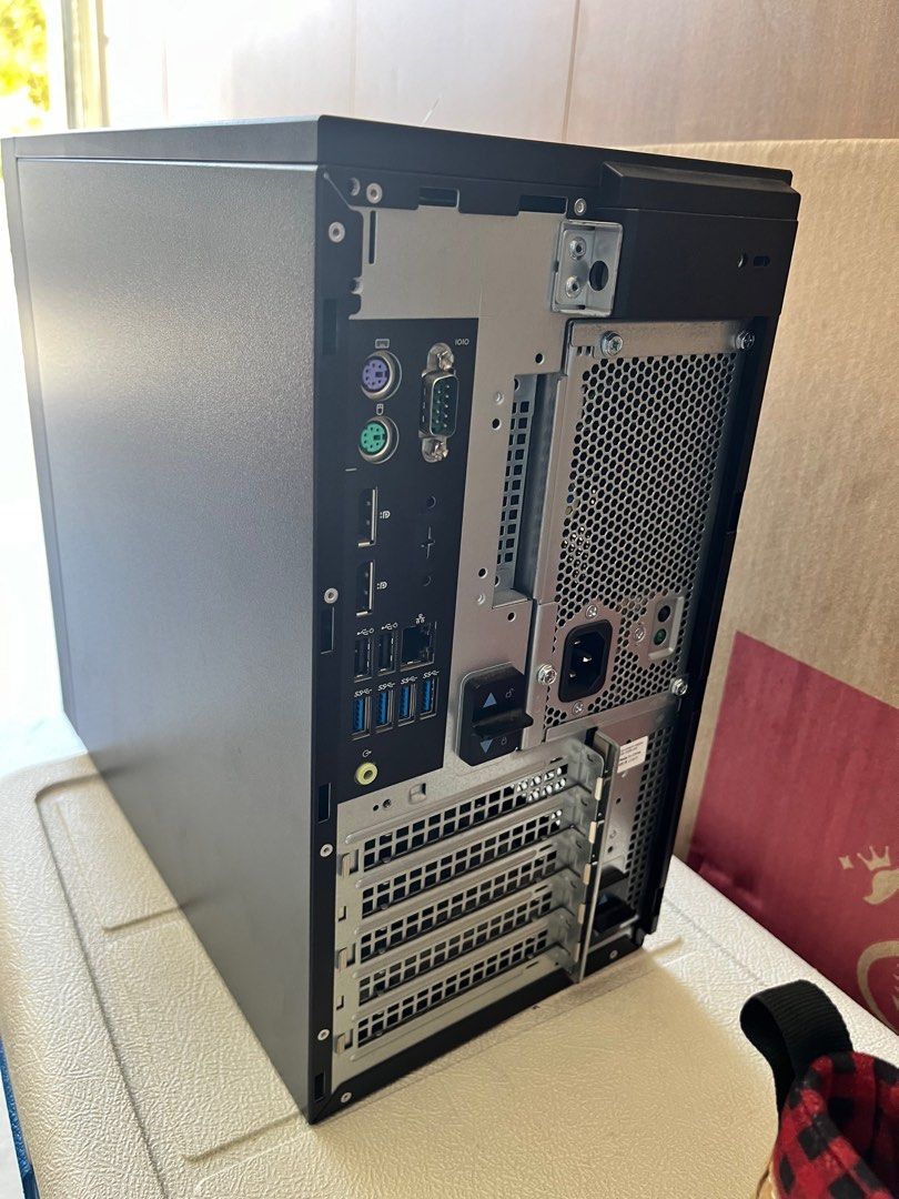 Dell EMC Server PowerEdge T40, Computers & Tech, Desktops on Carousell