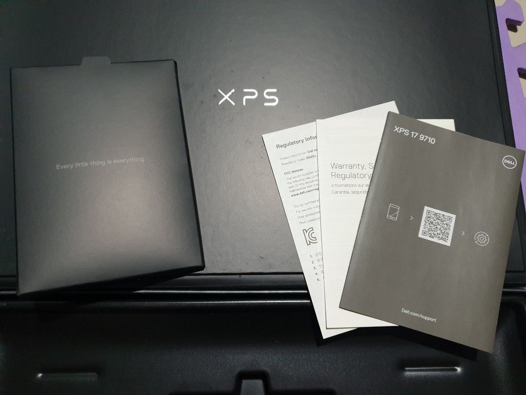 Dell XPS 17 9710 (2021) Empty Box Laptop (Legit!), Computers & Tech ...