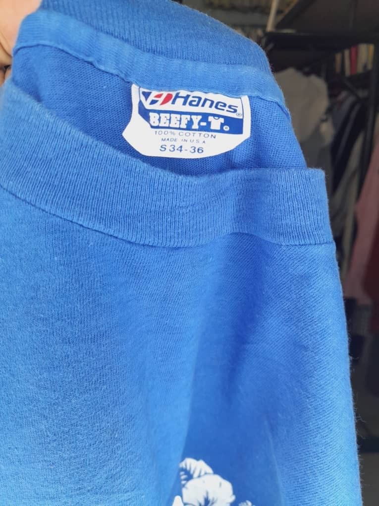 Hawai bunga raya vintage, Men's Fashion, Tops & Sets, Tshirts & Polo ...