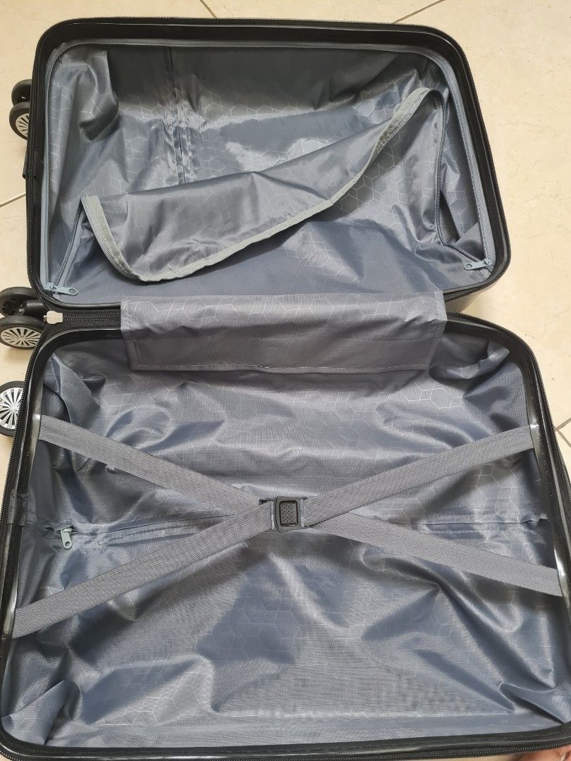 Koper CABIN SIZE SMALL, Barang Mewah, Pakaian di Carousell