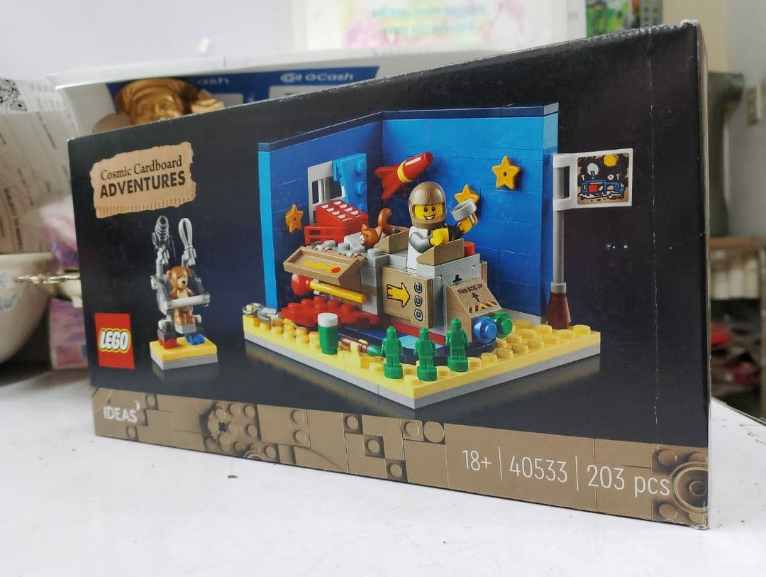 lego 40533 Cosmic Cardboard Adventures, Hobbies & Toys, Toys & Games on ...