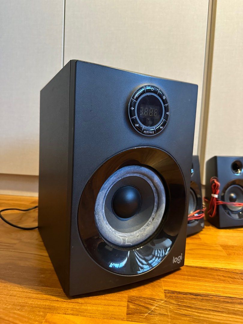 Logitech Z607 5.1 Surround Sound Speakers (with Bluetooth), Audio ...