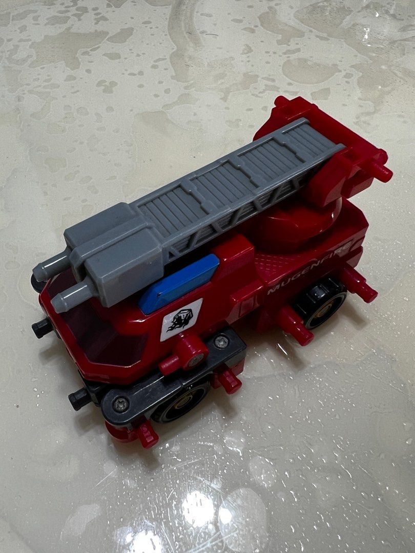 Machine Robo MUGENBINE無限合體 Fire Service 消防滅火型 & Police 警視形, 興趣及遊戲, 玩具 ...