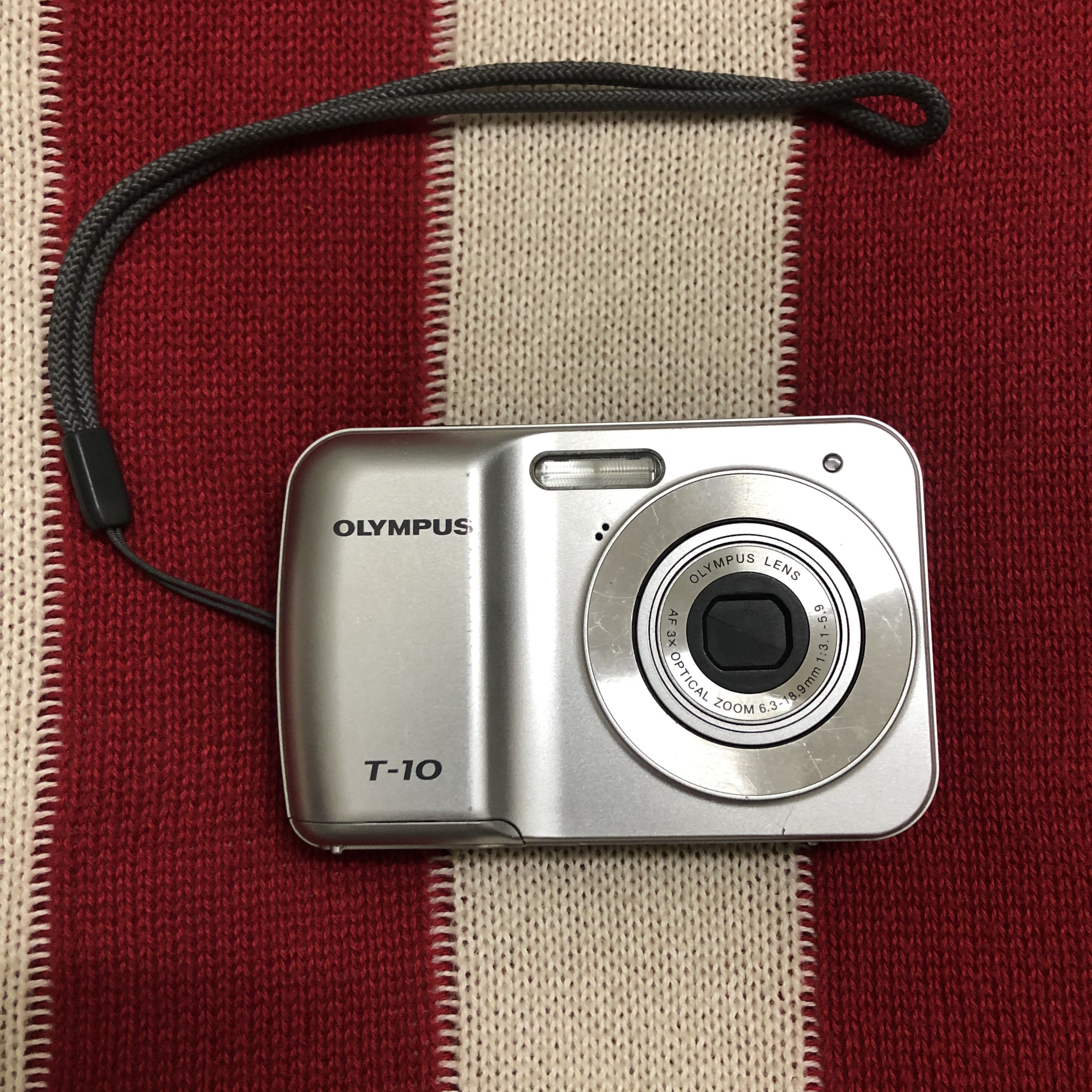 Olympus T-10 Camera Digital CCD, Photography, Cameras on Carousell