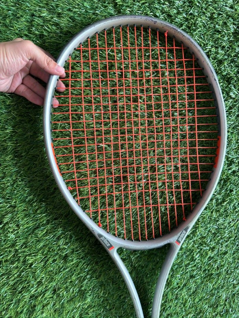 Raket Tennis, Sports Equipment, Sports & Games, Racket & Ball Sports on ...