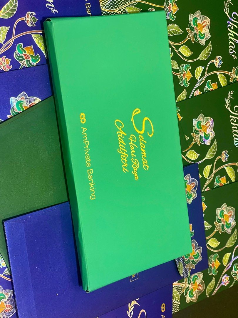 Sampul raya packet AM Bank VIP 2023, Hobbies & Toys, Stationery & Craft ...