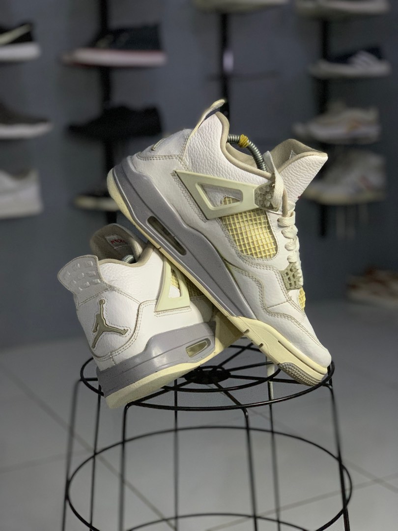 Sepatu AJ RETRO 4, Fesyen Pria, Sepatu , Sneakers di Carousell