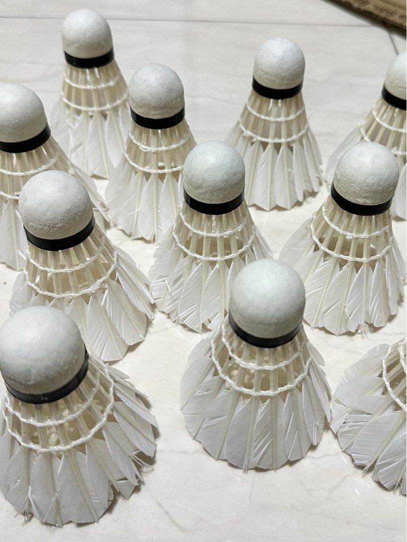 Shuttlecock Ling Mei Gold, Sports Equipment, Other Sports Equipment and ...