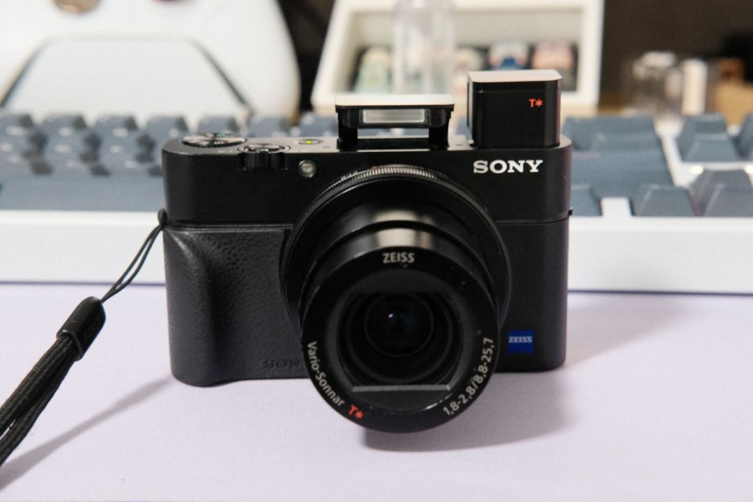 Sony RX100M3, Photography, Cameras on Carousell