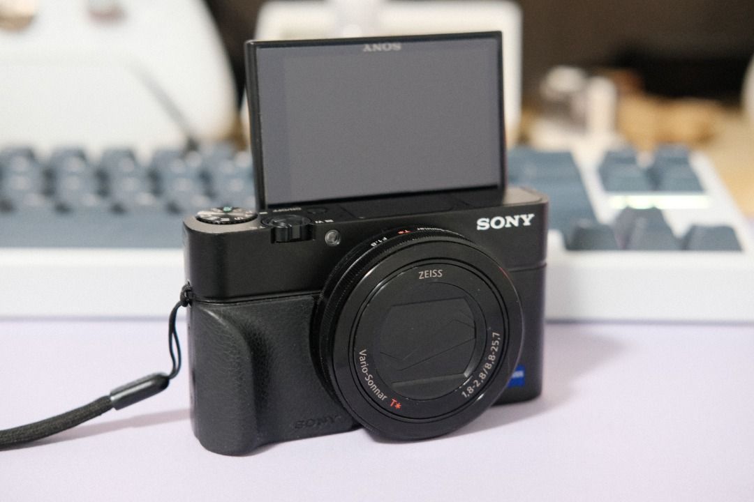 Sony RX100M3, Photography, Cameras on Carousell