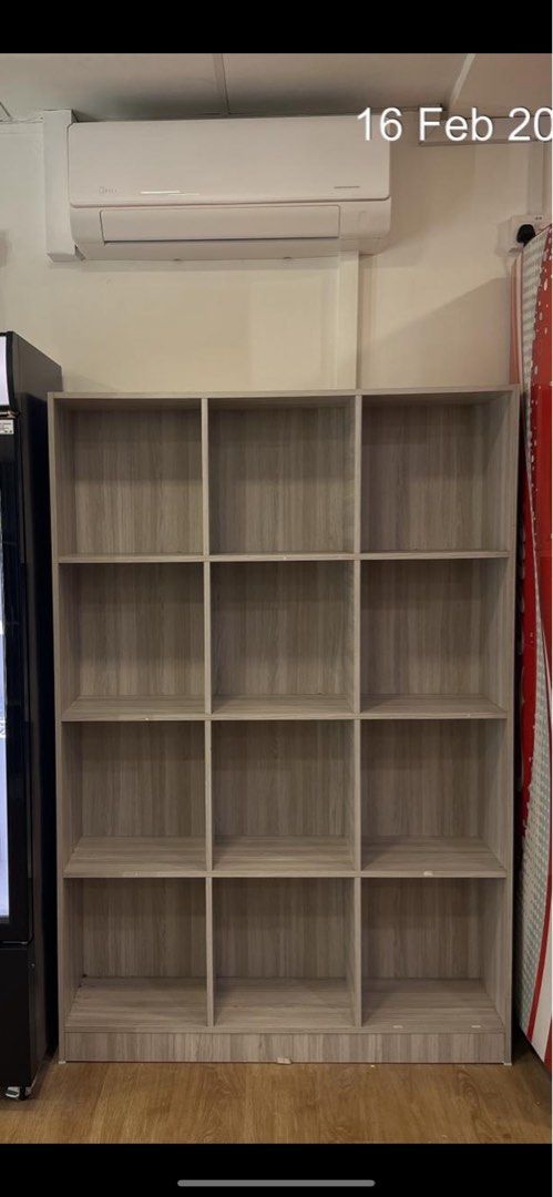 5 pc available - Bookshelf - display cabinet - retail shop display ...