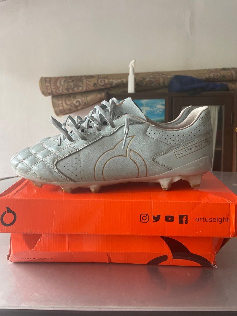 Boot bola ortuseight El Tiburon V3 FG Cloud Blue, Women's Fashion ...