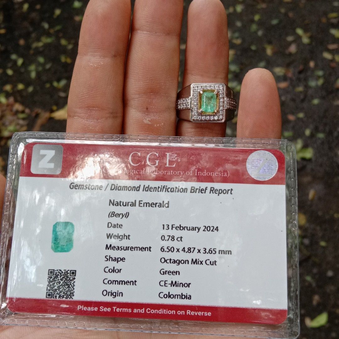 Cincin Zamrud Colombia lengkap sertifikat, Barang Mewah, Aksesoris di ...