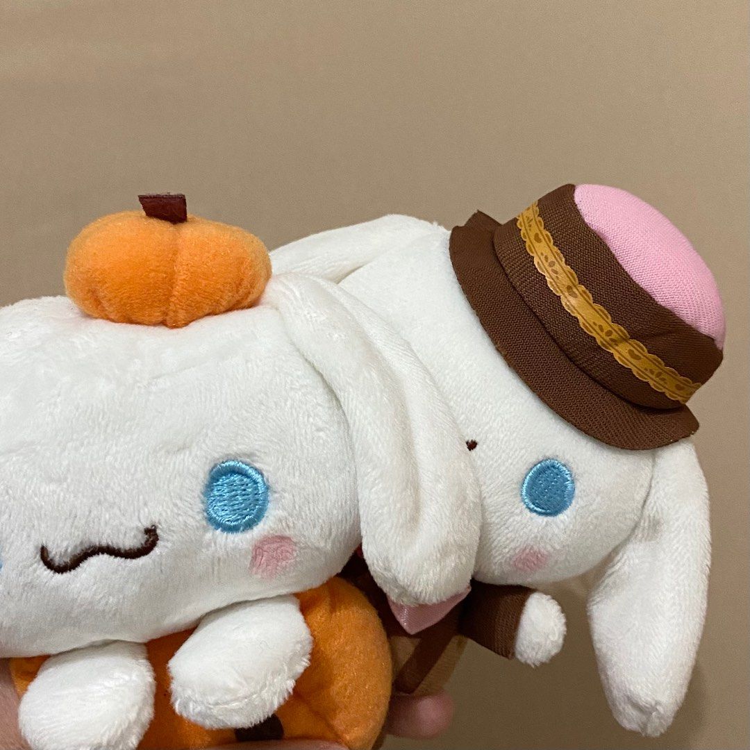 Cinnamoroll keychain plush, Hobbies & Toys, Collectibles & Memorabilia ...