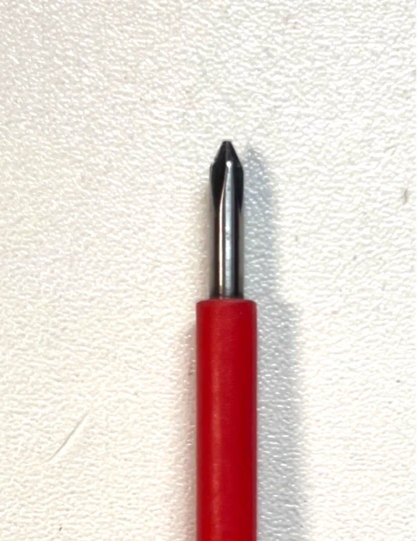Daiso Screwdriver, Hobbies & Toys, Stationery & Craft, Craft Supplies ...