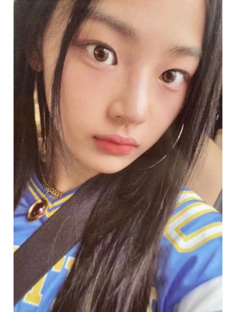 Newjeans Minji 出道時期打歌卡 全球限量100張 Haerin Hanni Hyein Danielle, 興趣及遊戲, 收藏品 ...