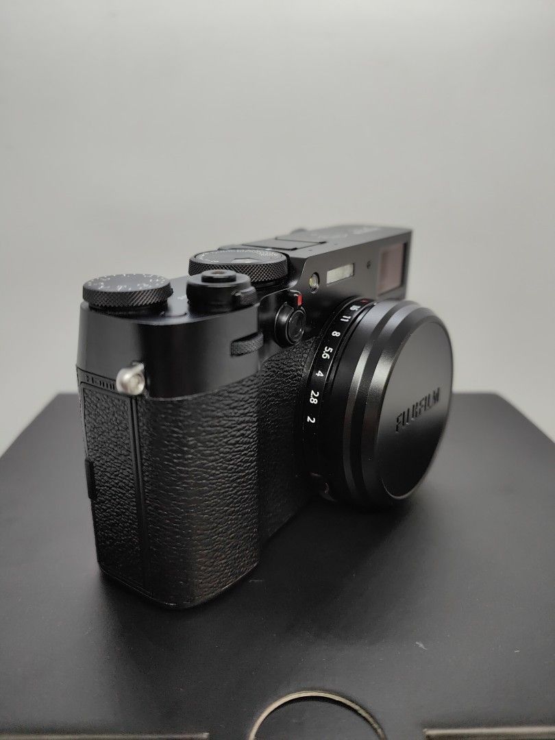 Fujifilm X100V Black, Photography, Cameras on Carousell