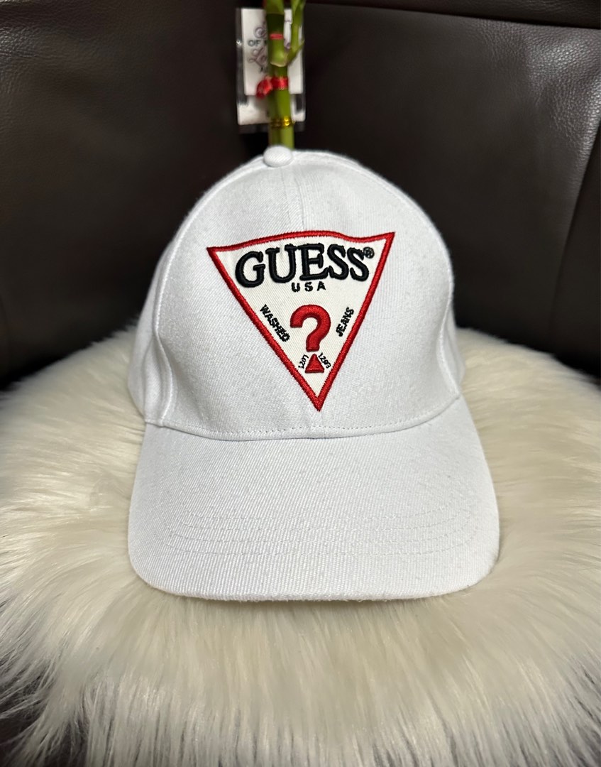 Original Guess Cap, Men's Fashion, Watches & Accessories, Caps & Hats ...