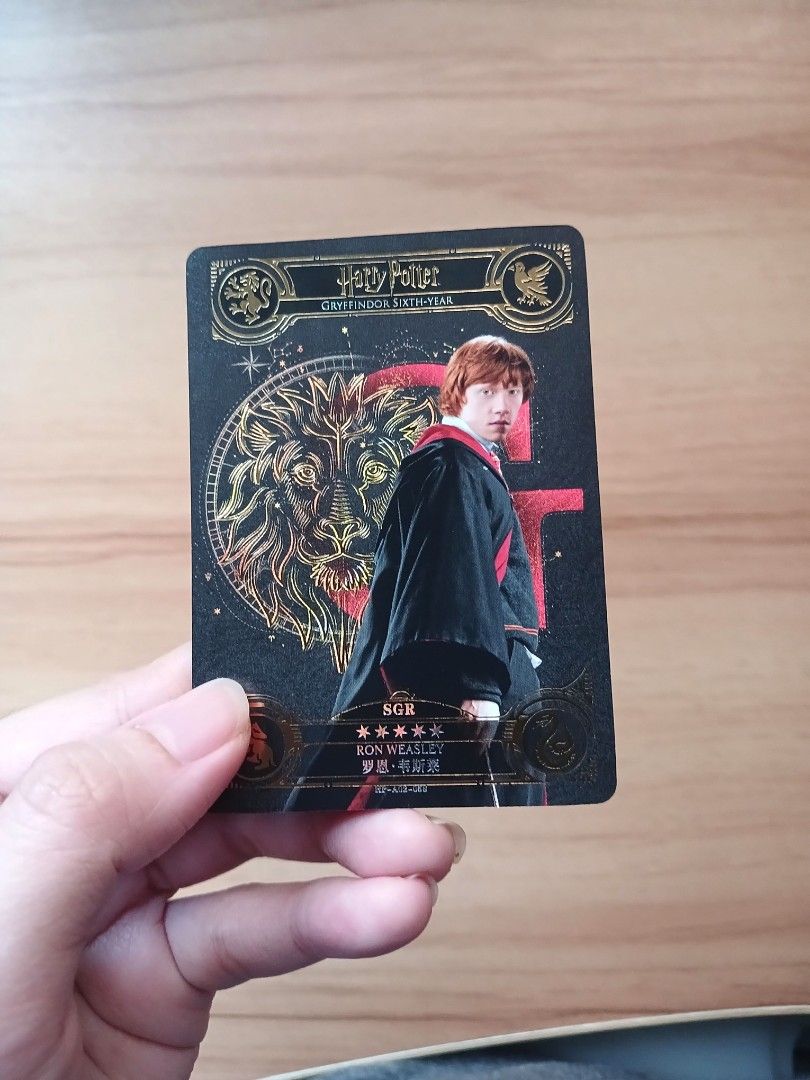 Ron Weasley Kayou Eternal Card SGR (Harry Potter Collectible Card ...