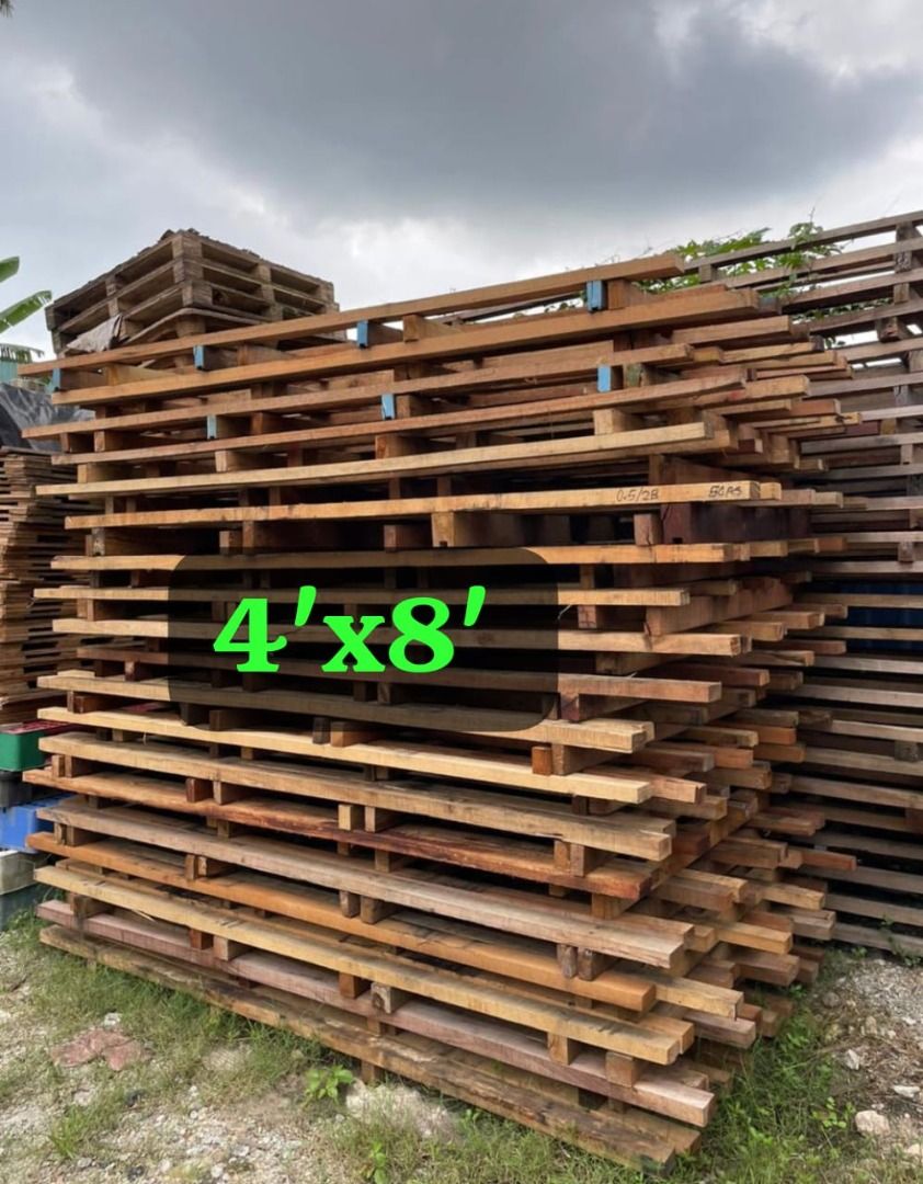 wood pallet 4x8, Furniture & Home Living, Outdoor Furniture on Carousell