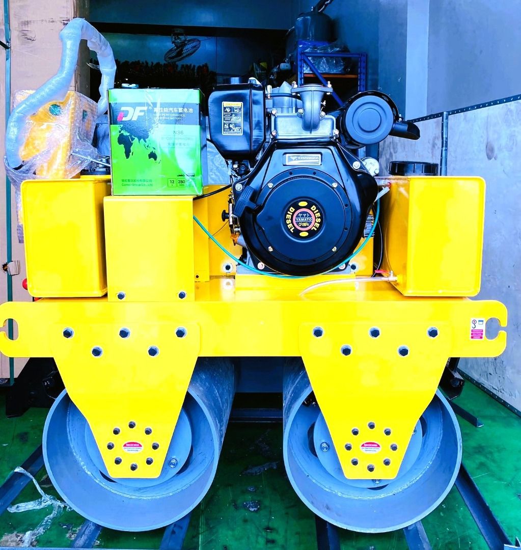 YAMATO WALK BEHIND VIBRATORY ROLLER MINI PISON DOUBLE DRUM 600KG 12HP ...