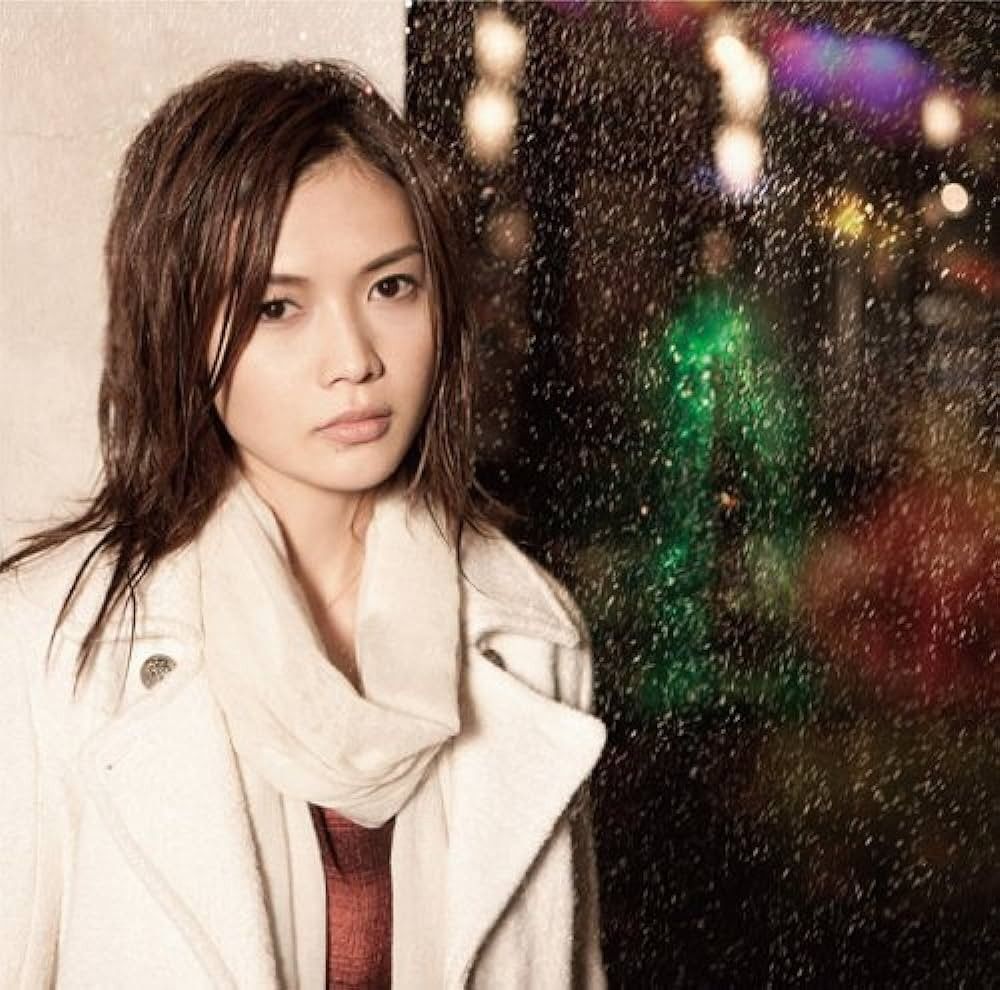 YUI- Rain (CD& Dvd) [初回生產限定盤]港版, 興趣及遊戲, 音樂、樂器 & 配件, 音樂與媒體 - CD 及 DVD - Carousell