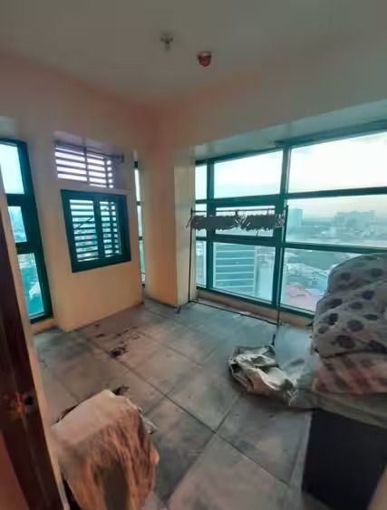 Condominium For Sale Unit 20-G, 20th Floor, The Symphony Tower 1, Sgt ...